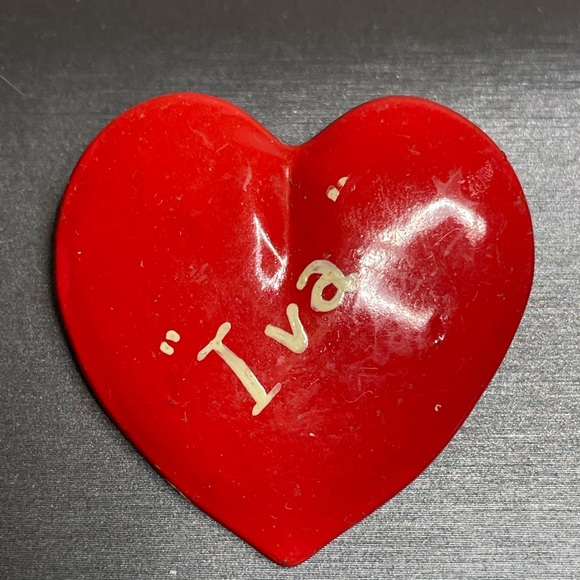Estate | Jewelry | Vintage Large Red Celluloid Sweetheart Pin Brooch W ...